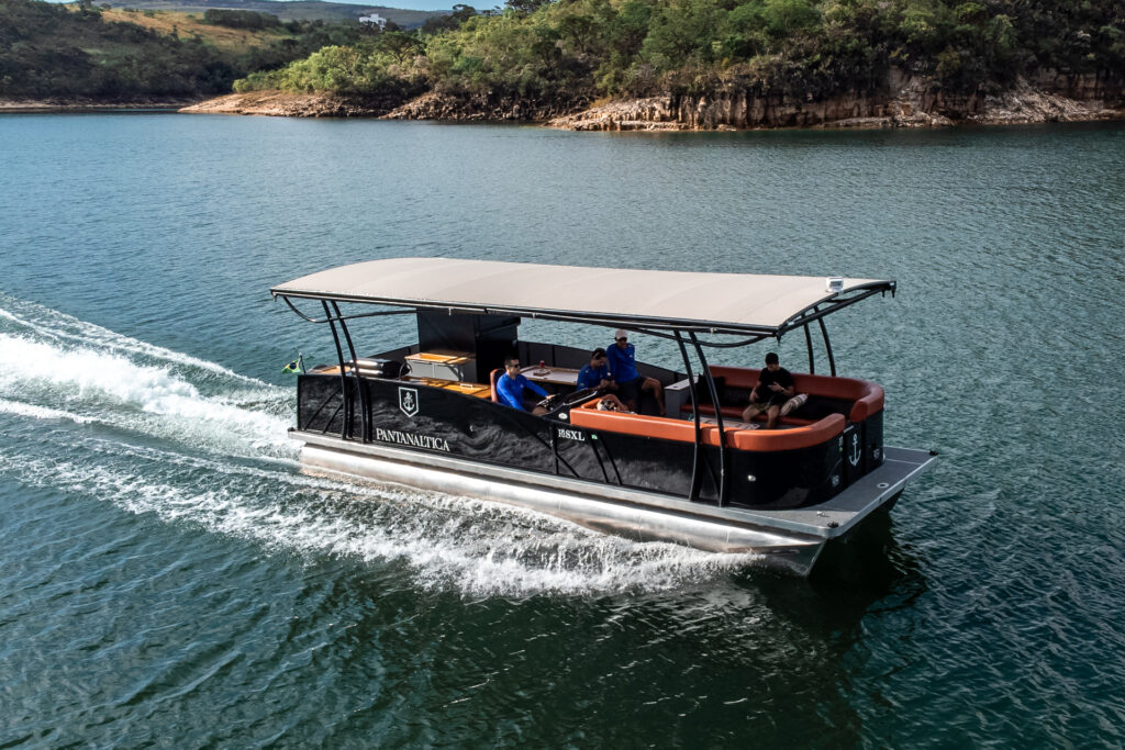 Pontoon R5 SXL - Pantanaltica Embarcações de Alumínio